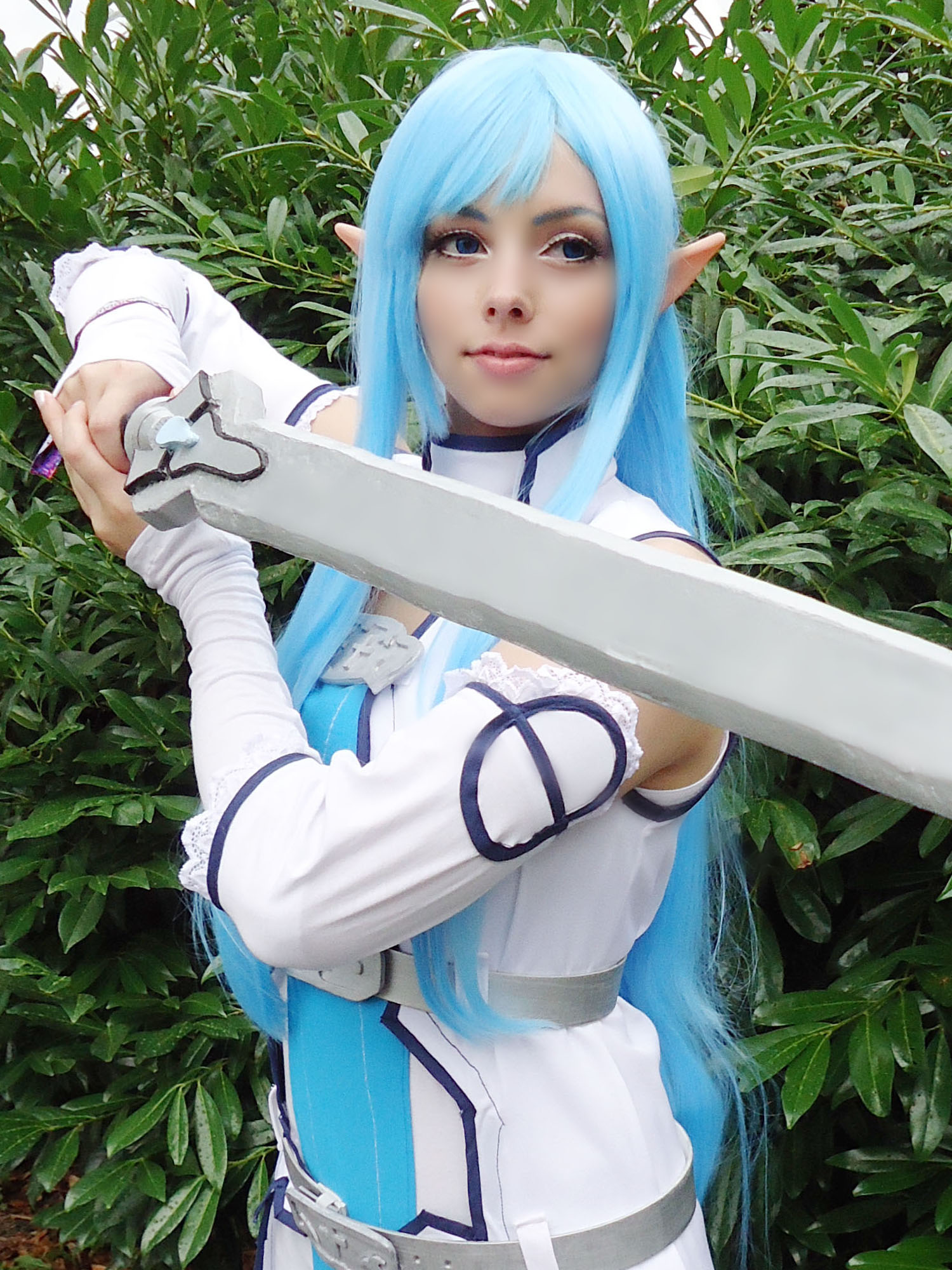Show Us Your Moves: Sayunie Cosplays Asuna from Sword Art Online ...