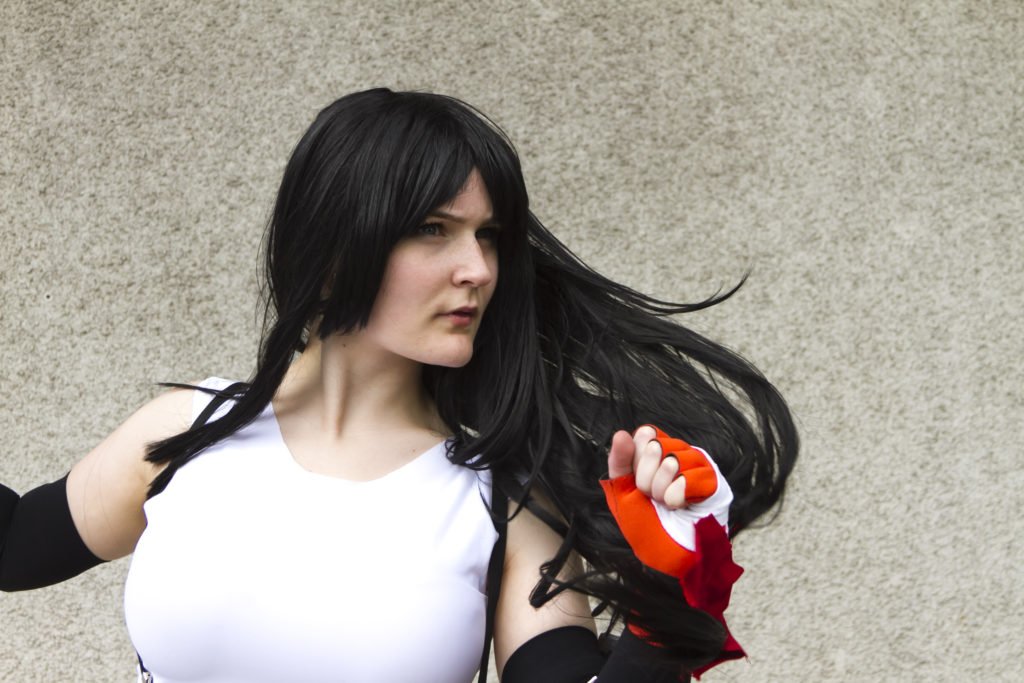 Show Us Your Moves: Jen Cosplays Tifa from Final Fantasy VII! - Epic ...