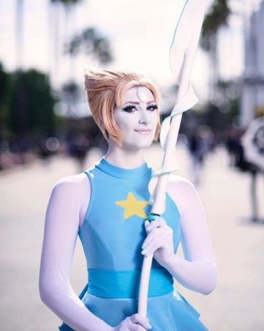 Pearl from Steven Universe - Epic Cosplay Blog